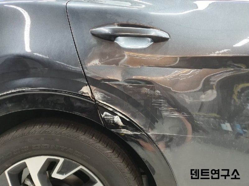 수원망포더판타지움지하1층 스포티지nq5 리어도어 쿼터패널판금도색 광택코팅덴트판금도색잘하는집 망포영통서천매탄용인수지