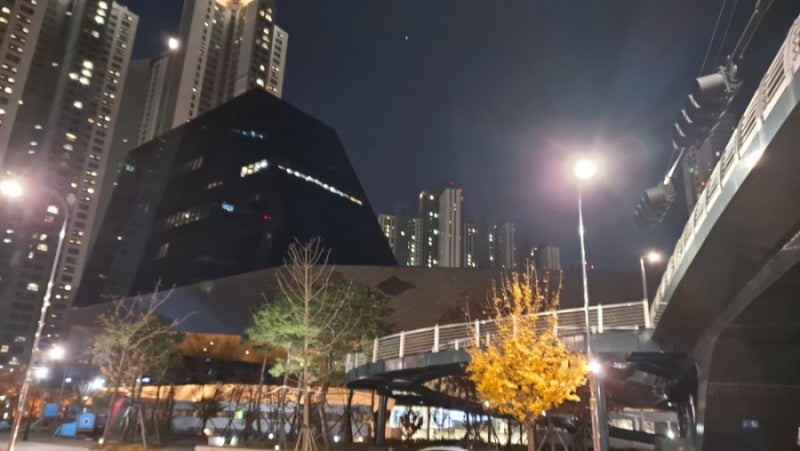 현대모터스튜디오 고양의 11월 2차 소식 제네시스 멜버른 그레이 매트 Gv60 전시변경전시차량 시니어서일범 네이버 블로그