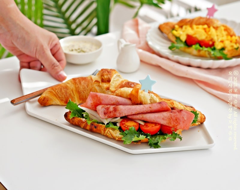 크로와상 샌드위치만들기 무조건 맛있는 나만의 햄치즈 에그 샌드위치 소스 크로와상 생지 활용 팁~ 네이버 블로그