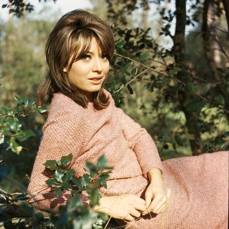 다시 듣는 명곡 - Alida Chelli 의 'Sinno Me Moro' : 네이버 블로그