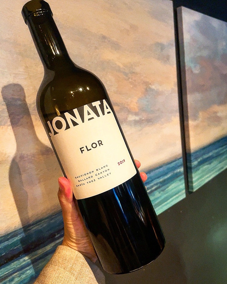 호나타 플로르. 미국 컬트와인의 대부 스크리밍 이글의 팸. 𝙅𝙤𝙣𝙖𝙩𝙖 𝙁𝙡𝙤𝙧 : 네이버 블로그