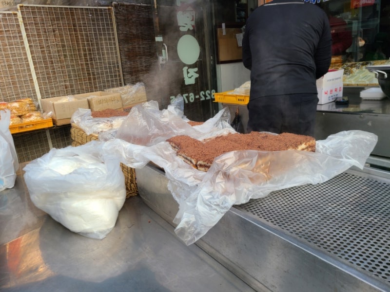 신대방삼거리 성대시장 동짓날 동지팥죽 단팥죽 낙원떡집 : 네이버 블로그