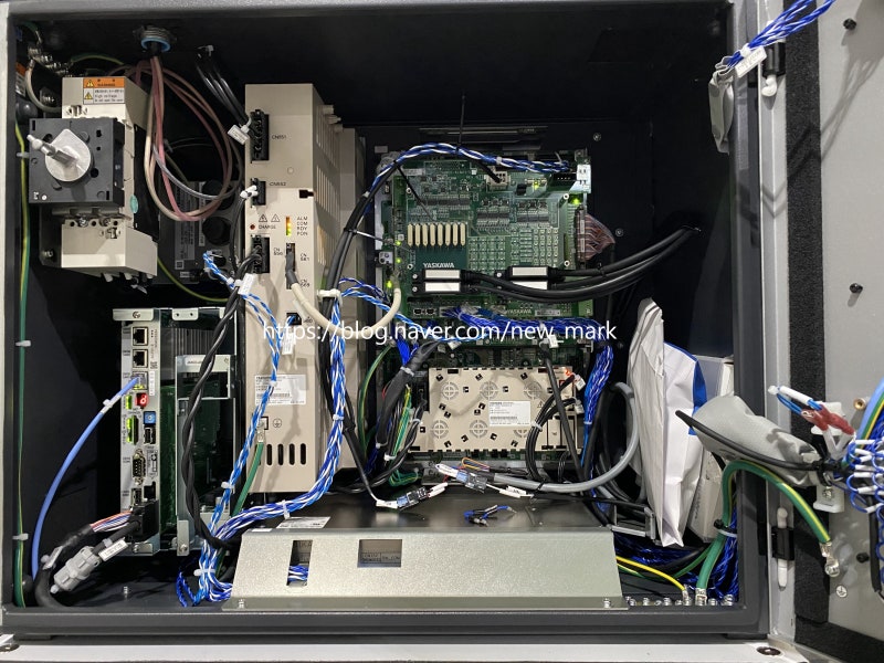 [YASKAWA] YRC1000 비상정지 상태 출력 : 네이버 블로그