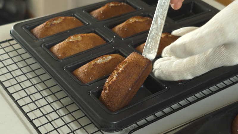 [영상] 소금 바닐라 휘낭시에 만들기 :: Salted vanilla financier : 네이버 블로그