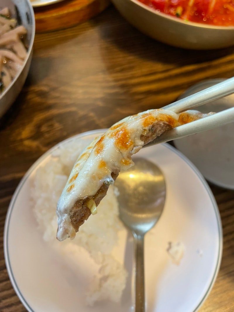 경주 대표 맛집 함양집 보불로점 한우물회 묵채 치즈떡갈비 후기 성수기 주말 웨이팅 시간 주차정보 네이버 블로그