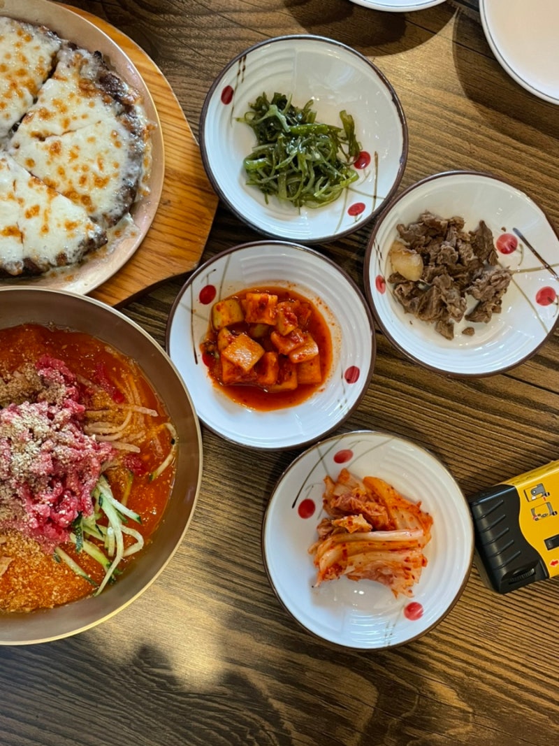 경주 대표 맛집 함양집 보불로점 한우물회 묵채 치즈떡갈비 후기 성수기 주말 웨이팅 시간 주차정보 네이버 블로그
