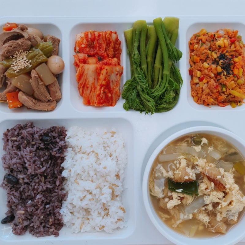 단체급식 메뉴모음4월제철음식 참두릅숙회북어무국 모듬장조림 고추참치볶음 만드는법4월 회사 구내식당 식단표와 레시피