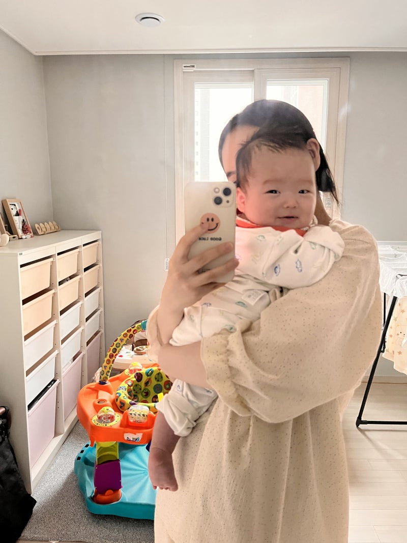 육아일기 78~85일 아기 발달 사항 남자 아기 몸무게 And 키 조금씩 일정해지고 있는 수유 텀 모유 수유 6