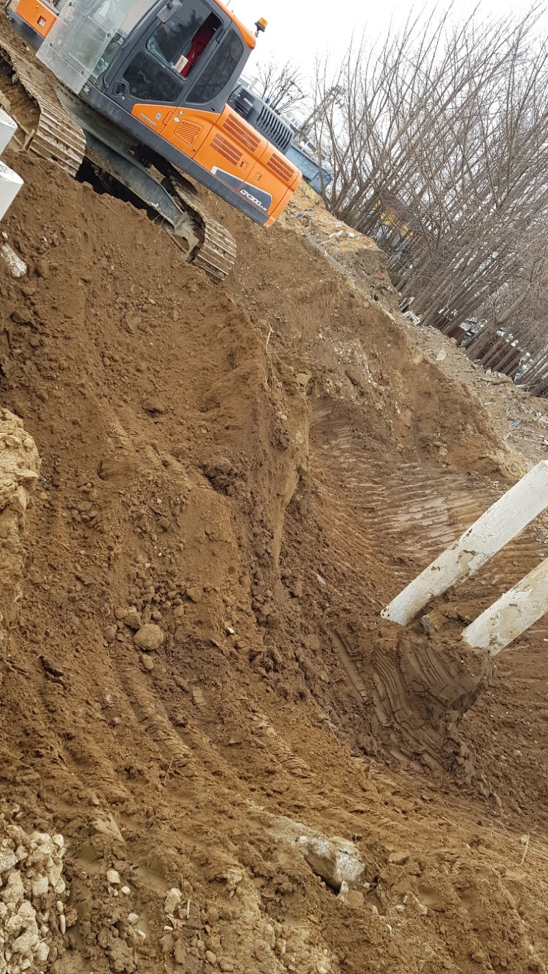경남 진주 사천 산청 창원 통영 거제 하동 마산 함양 거창 합천 토공 건설장비도급 골재 환경 해양 건축 폐기물 수집 운반 조경