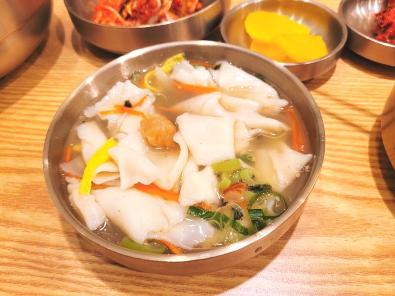 류창희국수 강남본점 국물육수맛집 추천메뉴와 가격 솔직후기 내돈내산 네이버 블로그