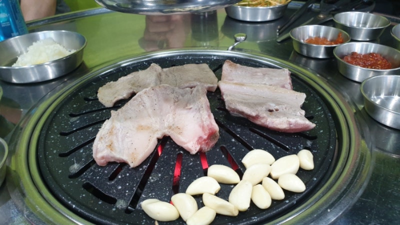 부산 초읍 돼지갈비 맛집 배돈 숙성된 고기를 숯불에 네이버 블로그