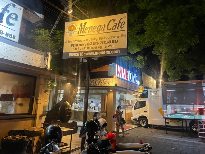 [발리 짐바란 맛집]Menega Cafe 발리 해산물 맛집오브맛집🦀🐟👍 (위생적이고 저렴한 맛집을 찾는다면!) : 네이버 블로그