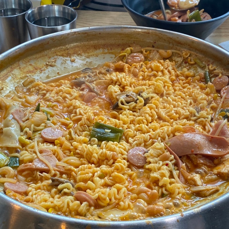 용인 백암 맛집 쉐프의부대찌개 무한리필 라면사리 돈까스 피자까지 주는 곳 네이버 블로그