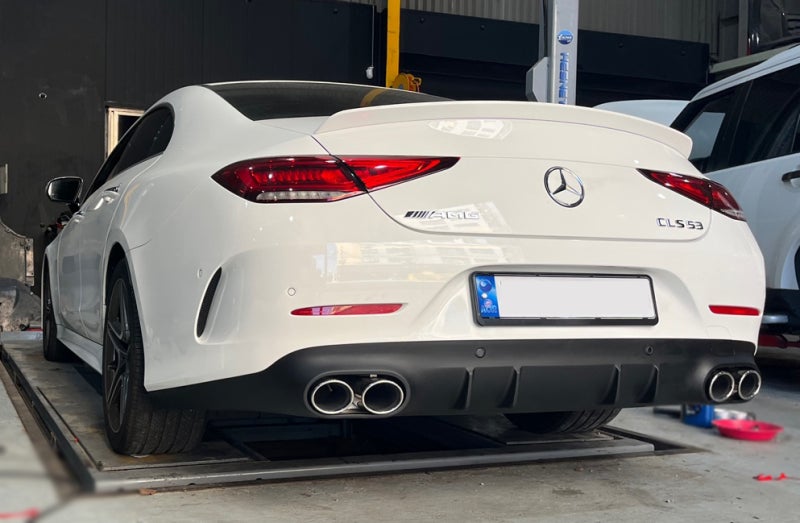 벤츠 Cls 300d C257 53 Amg 개조 작업디퓨져 머플러 팁 세로 그릴 트렁크 스포일러 에어덕트