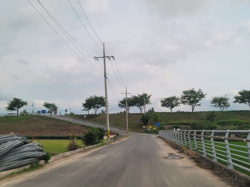 애견 동반 캠핑 밀양 아리랑 오토캠핑장 42번 낙동강 뷰 명당자리 후기 네이버 블로그