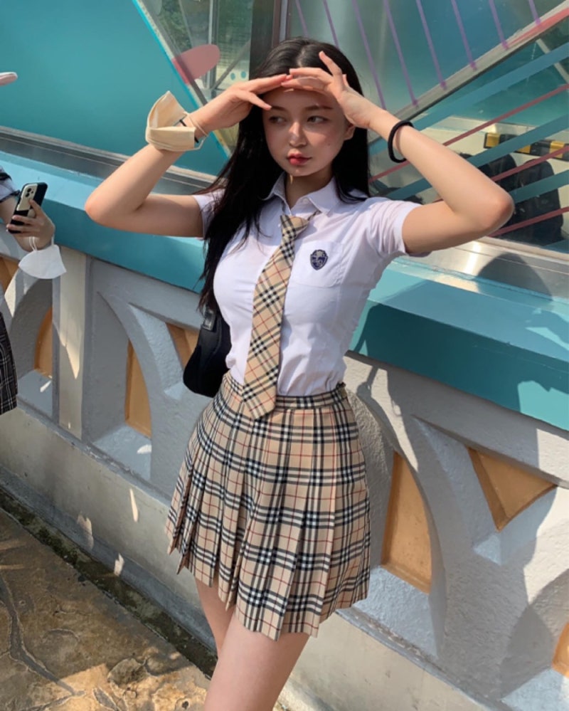 롯데월드 감성교복 ♡친구들과 교복데이투♡ 롯데월드 교복 감성교복대여후기 교복대여 감성교복 네이버 블로그