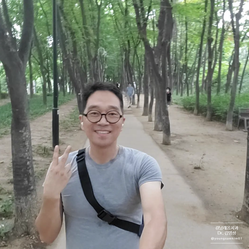 오래된 브릿지 보철 제거 후 임플란트 어금니 임플란트 신경치료한 치아 임플란트 네이버 블로그