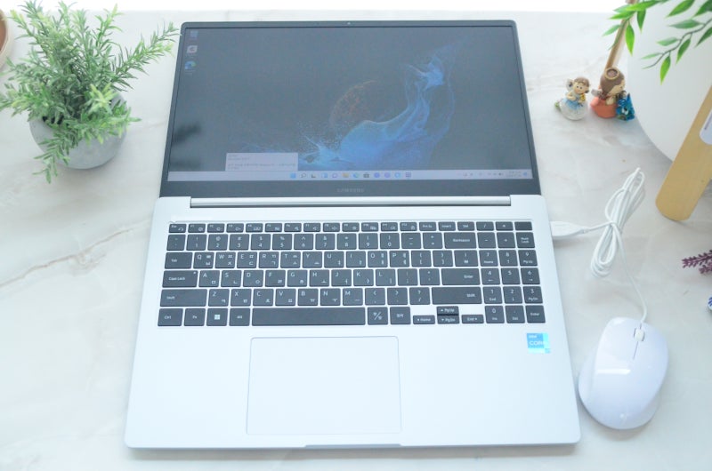 업무용 노트북 추천 삼성 갤럭시북2 NT550XED-K78A 찐이네 : 네이버 블로그