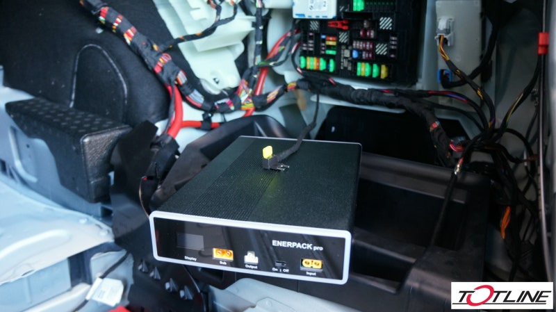 대전 bmw 530i 에너팩 프로 12a 보조배터리 아이나비 QXD7000 블랙박스 시공과 코딩 활성화 : 네이버 블로그