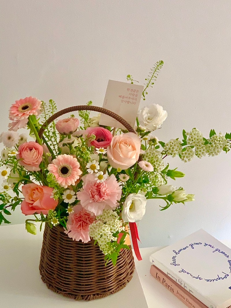 [구로꽃집, 구디꽃집] 피온플라워샵 5월의 꽃다발, 꽃바구니 : 네이버 블로그