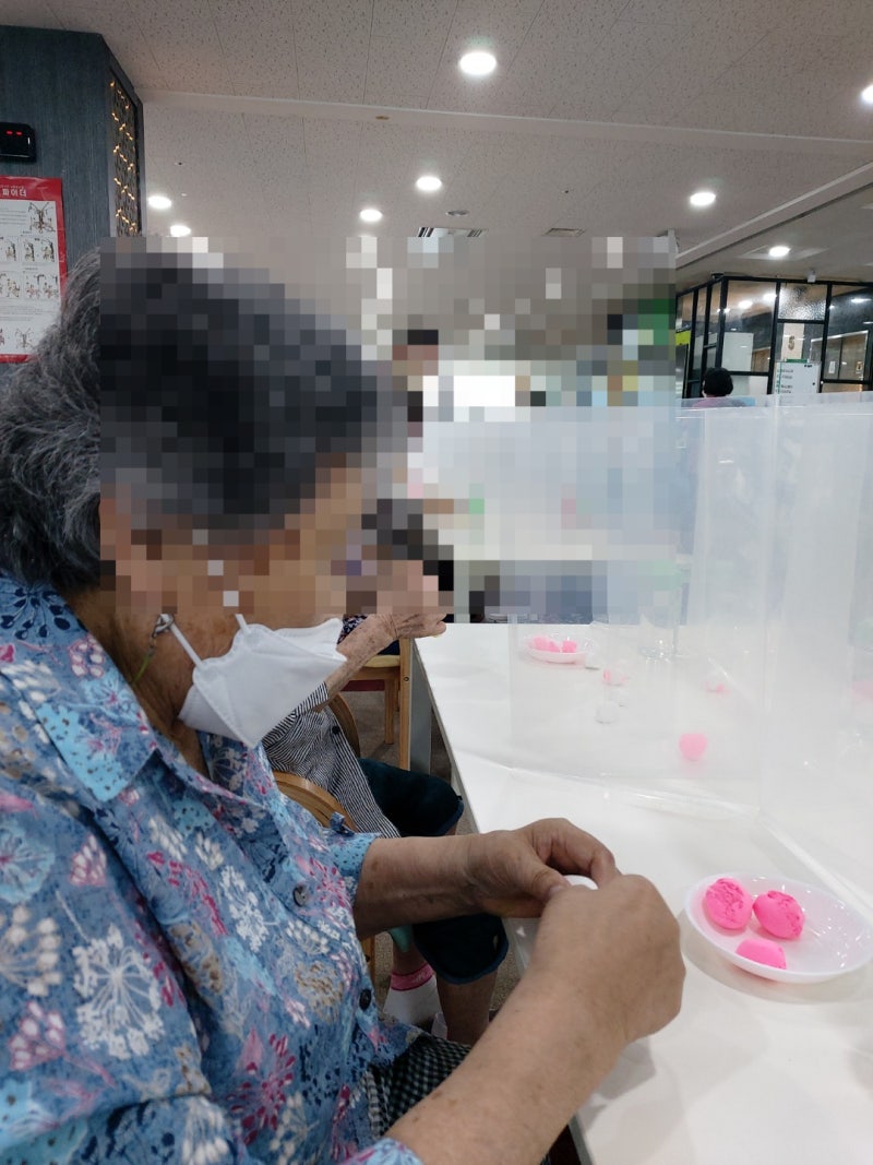 광명노인주간 보호 센터 시니어데이케어주은 광명센터음악프로그램송편만들기and 우드블럭악기를 이용한 음악수업 네이버 블로그