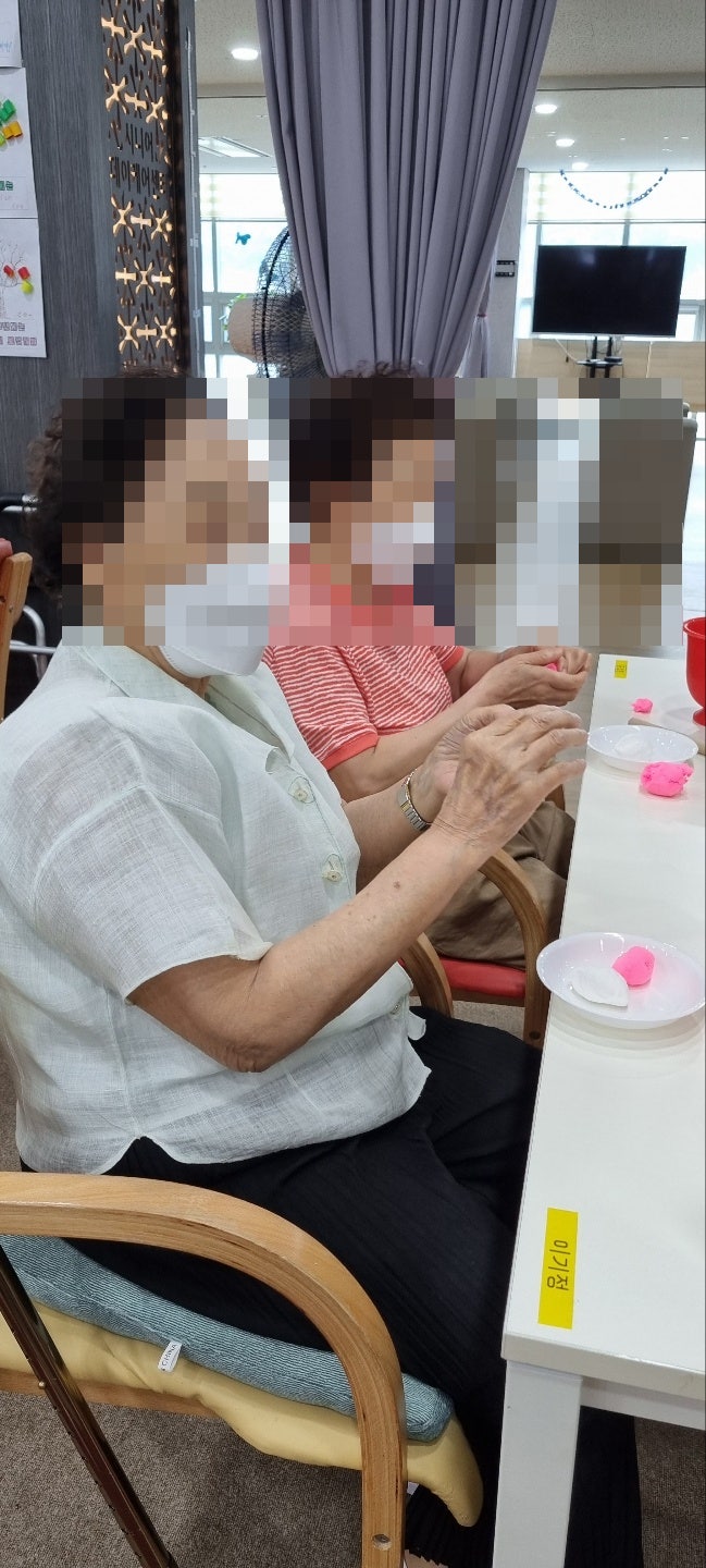 광명노인주간 보호 센터 시니어데이케어주은 광명센터음악프로그램송편만들기and 우드블럭악기를 이용한 음악수업 네이버 블로그