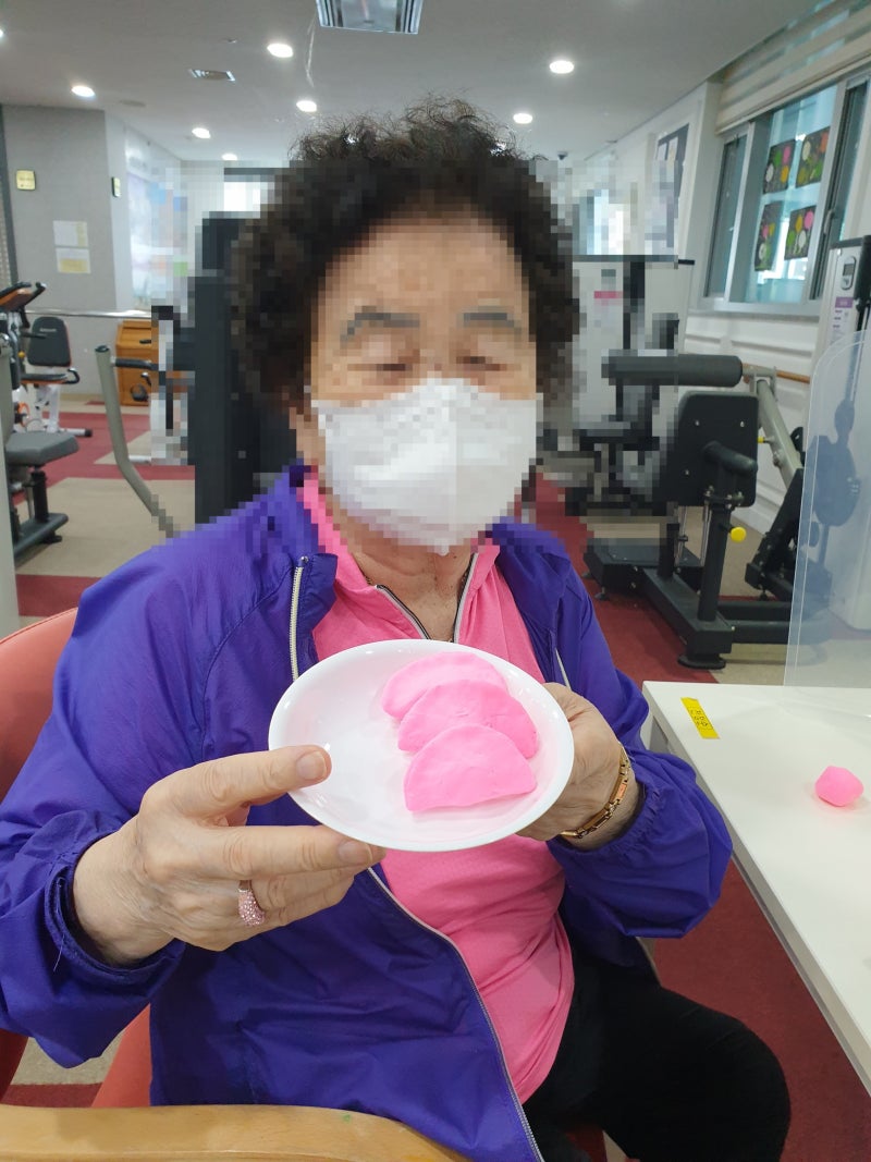 광명노인주간 보호 센터 시니어데이케어주은 광명센터음악프로그램송편만들기and 우드블럭악기를 이용한 음악수업 네이버 블로그
