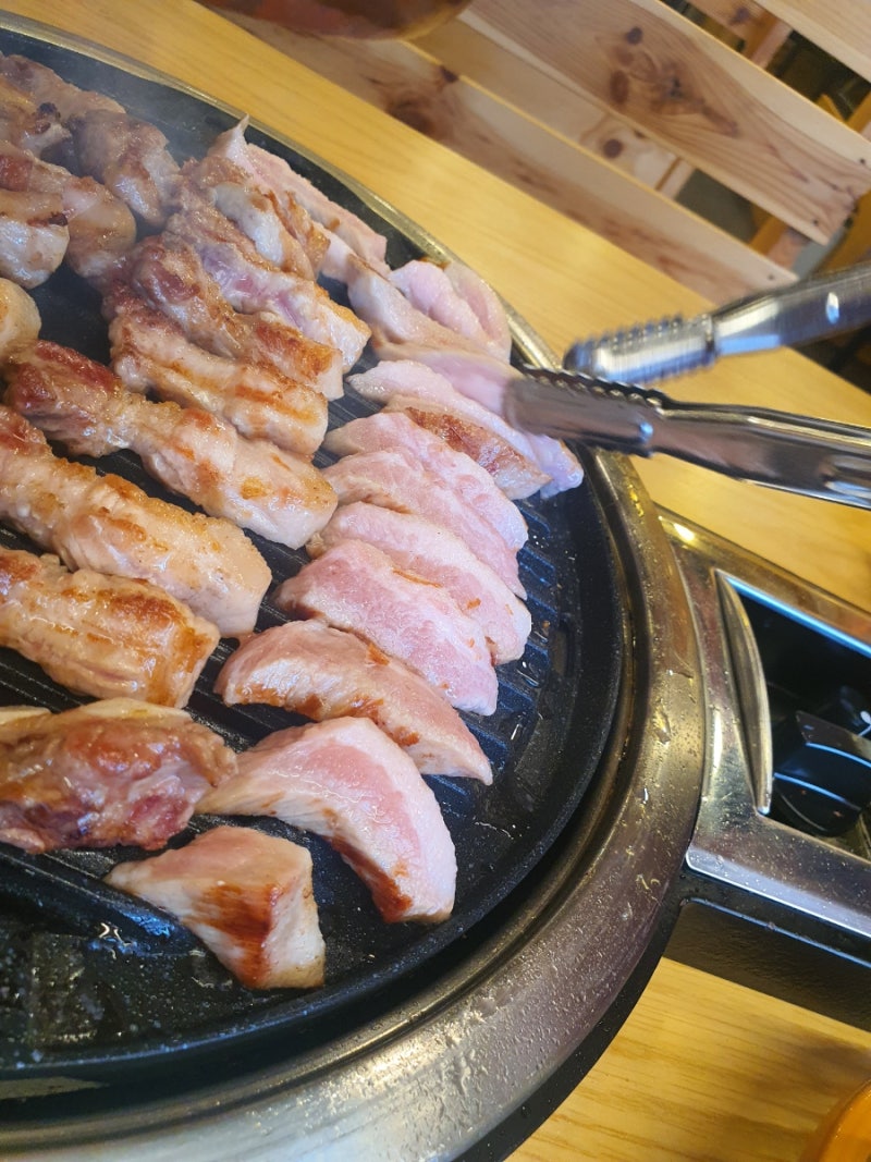 구로디지털단지역 맛집 술집 육즙가득 삼겹살 And 항정살 옛마을 네이버 블로그