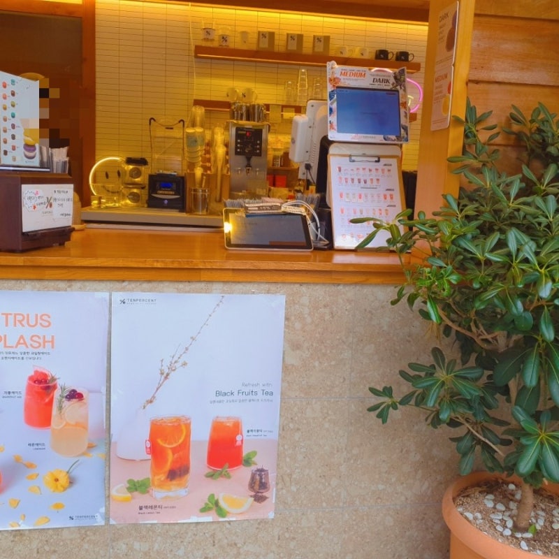 텐퍼센트커피 경성대부경대점 방문 후기 : 네이버 블로그