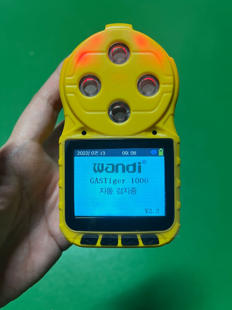 밀폐공간 작업자 필수품 휴대용 복합가스 측정기o2 Co H2s Lel Gastiger1000 네이버 블로그