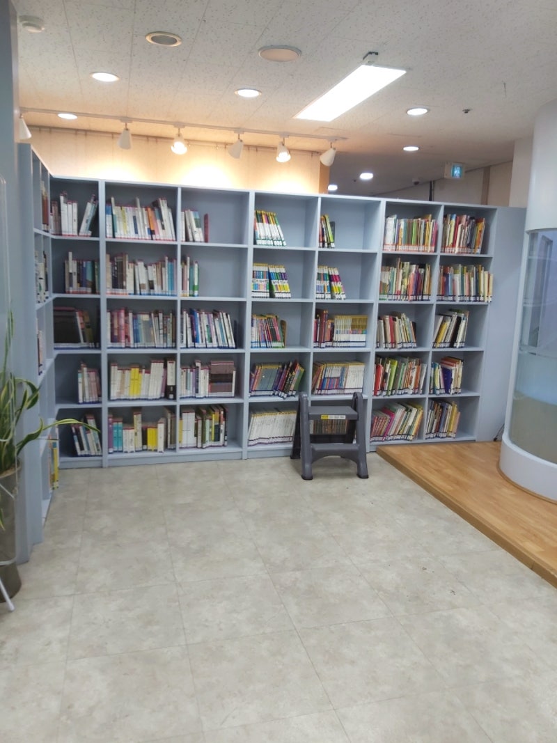 강서구 화곡동 우장산동 주민센터 4층 우장산 숲속 도서관 도서 대출 카드 발급 외 네이버 블로그
