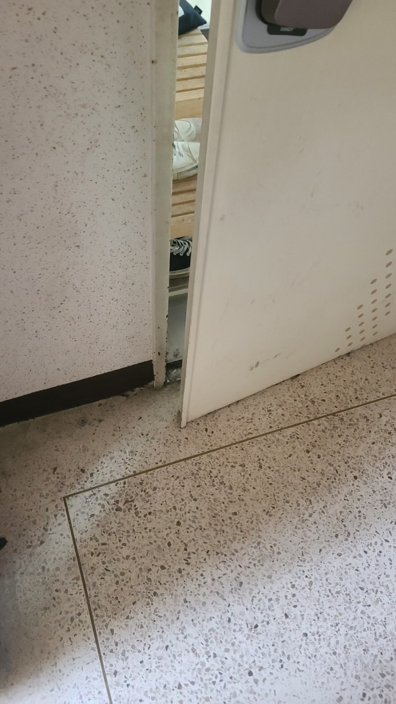 수원 권선구 금곡동 엘지빌리지 아파트 현관문수리 하고 도어클로져 교체 네이버 블로그