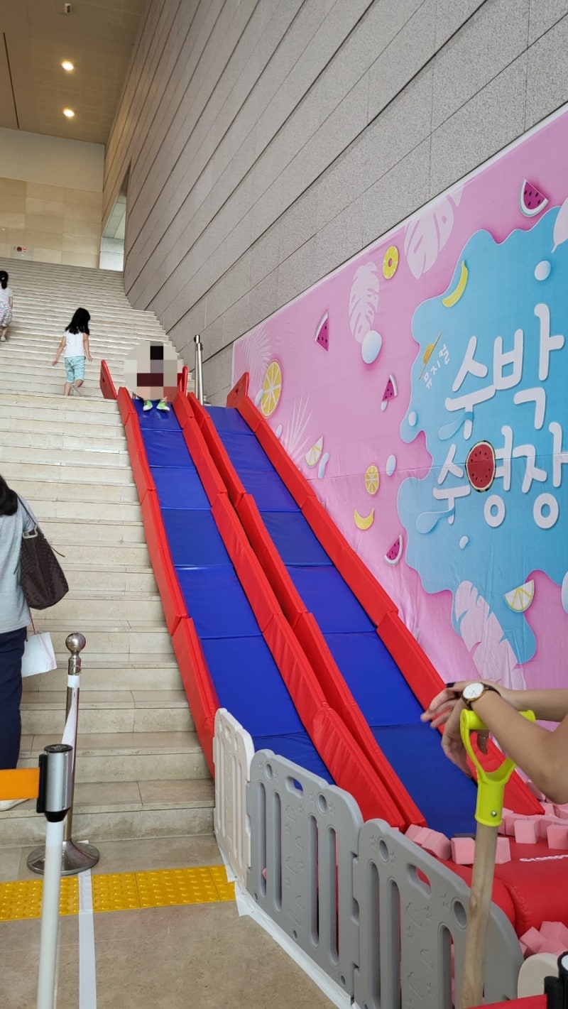어린이 가족 뮤지컬 수박수영장 공연 후기 국립중앙박물관 주차 네이버 블로그