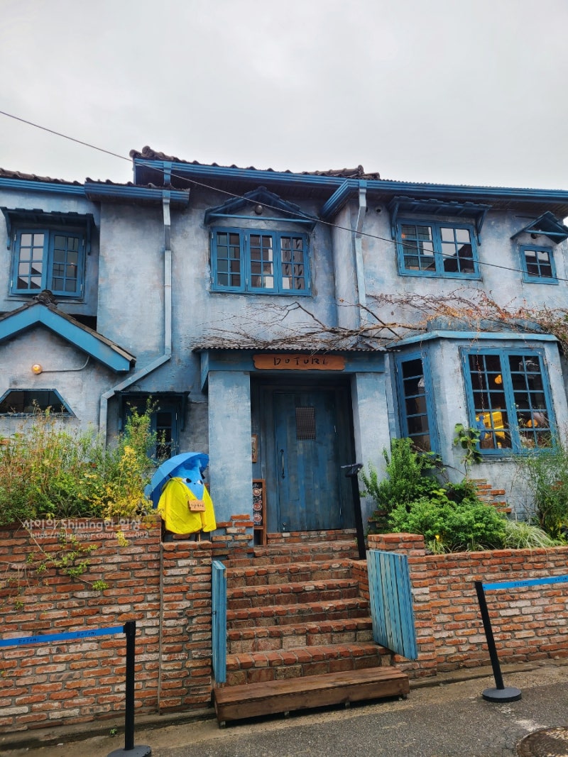용산삼각지 지브리 감성카페 요거트가 시그니처인 도토리 카페 네이버 블로그