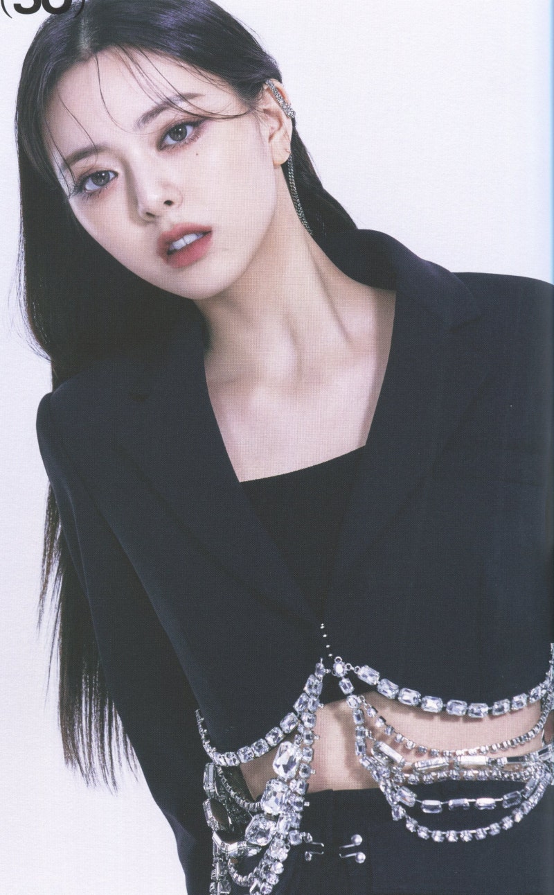 있지 유나, ITZY Yuna 'CHECKMATE' Album Scans 25P : 네이버 블로그