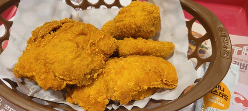 (롯데리아)치킨시리즈:치킨,화이어윙,치킨휠레 리뷰 : 네이버 블로그