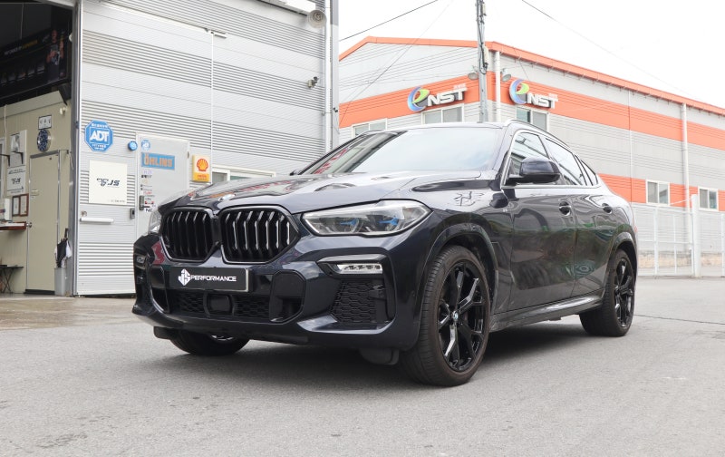Bmw G06 X6 유광 블랙 휠도색블랙키드니그릴 장착 광주 Js퍼포먼스 네이버 블로그