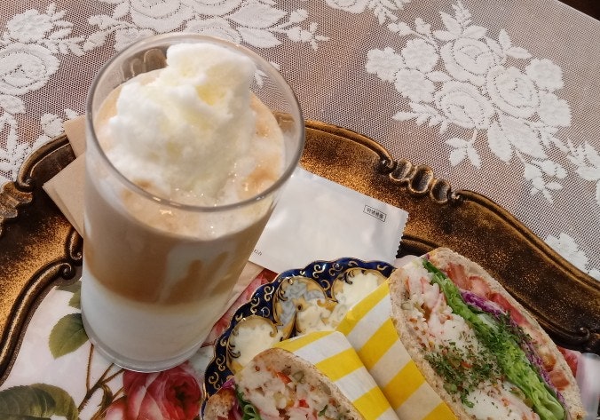 익산원대 카페 이리당 게살샌드위치 And 코코넛크라페 🍹🍔🍈☕😆👍 네이버 블로그