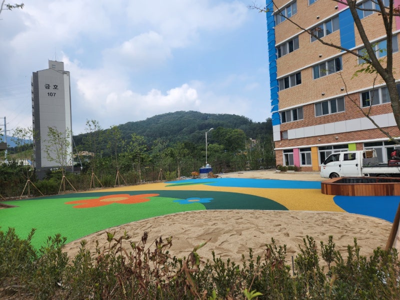 경기도 광주 신설초등학교 놀이터 친환경 탄성고무칩포장 공사 놀이터 바닥공사 네이버 블로그