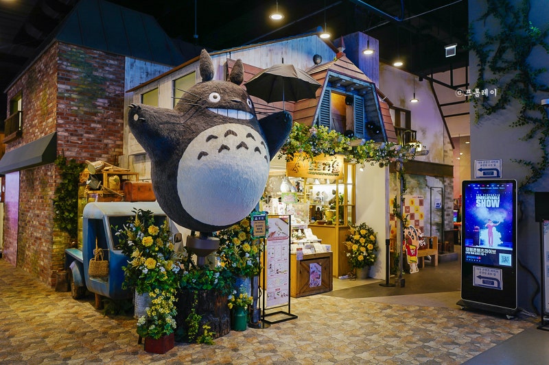 서울 용산 놀거리 볼거리 아이파크몰 건담베이스 마블컬렉션 네이버 블로그