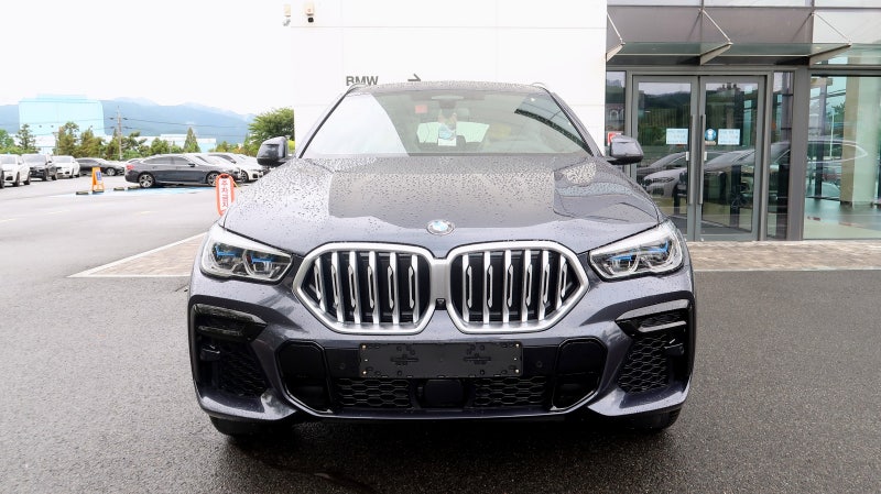 BMW X6 xDrive 30d M Spt_P2 출고기 / 아틱 그레이 / 메리노 블랙 시트 (C27 / VASW) : 네이버 블로그