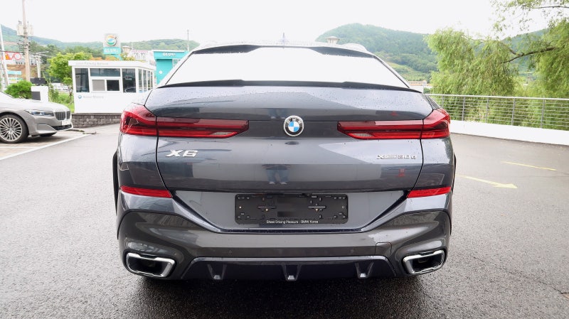 BMW X6 xDrive 30d M Spt_P2 출고기 / 아틱 그레이 / 메리노 블랙 시트 (C27 / VASW) : 네이버 블로그