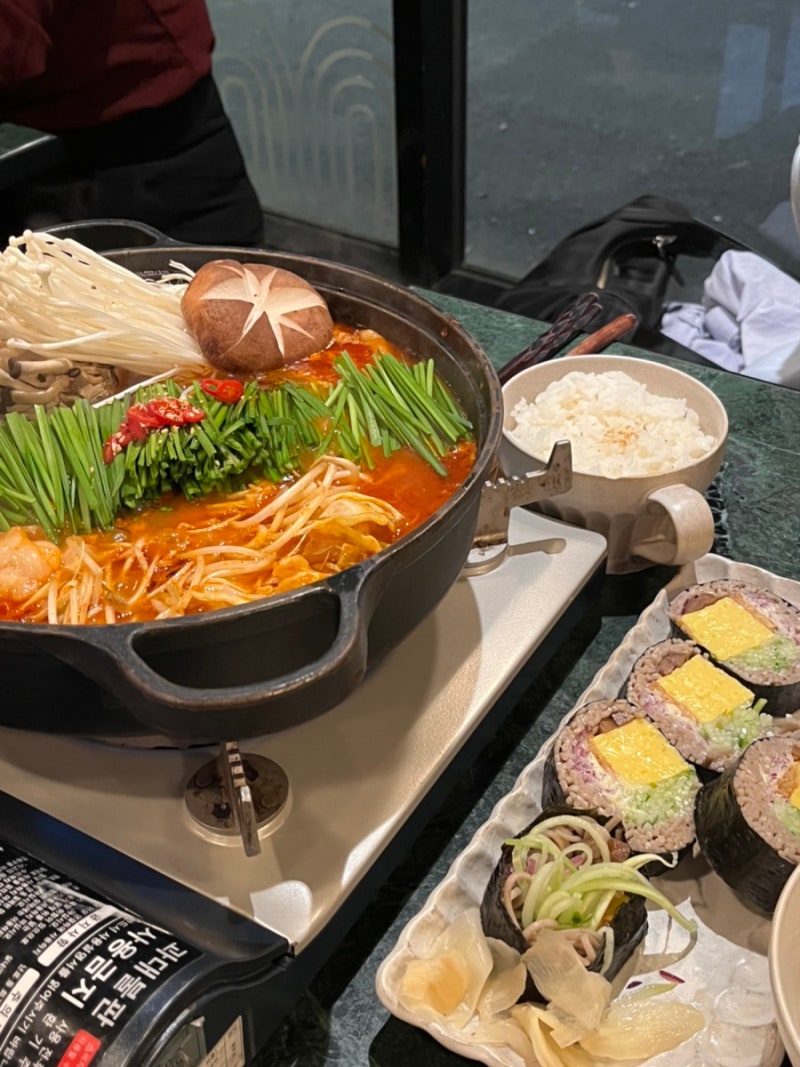 용산신용산용리단길맛집술집 메밀김밥과 곱도리탕이 유명한 용산마루 네이버 블로그