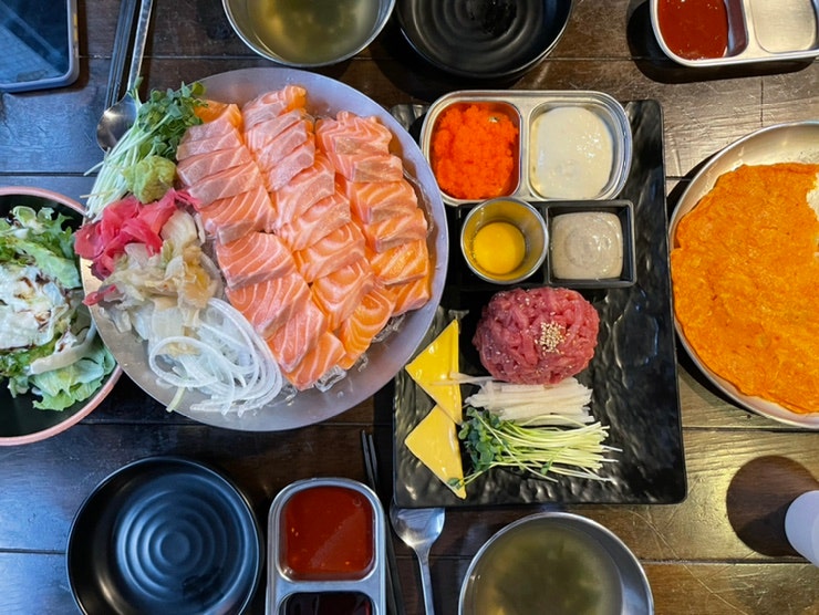 의정부역 맛집 신선한 육회와 연어 무한리필 육회왕자 연어공주 네이버 블로그