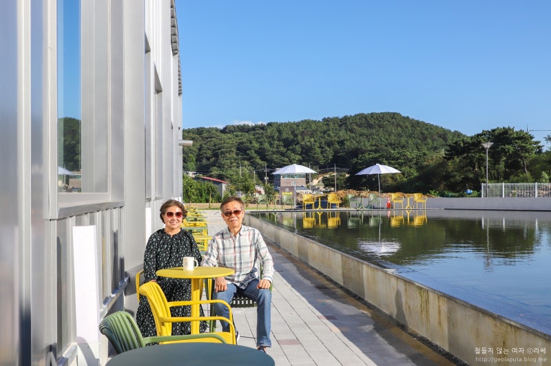 영종도 가볼만한곳 을왕리 동양염전 신상 대형 베이커리카페 네이버 블로그