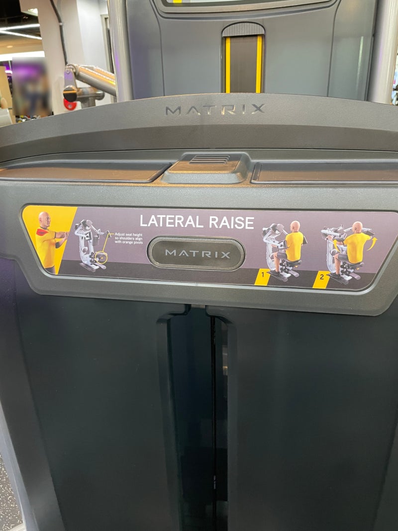 춘천 헬스 PT 전문 휘트니스플러스 - MATRIX Lateral Raise 머신 (레터럴레이즈,사레레,사이즈레터럴레이즈 ...
