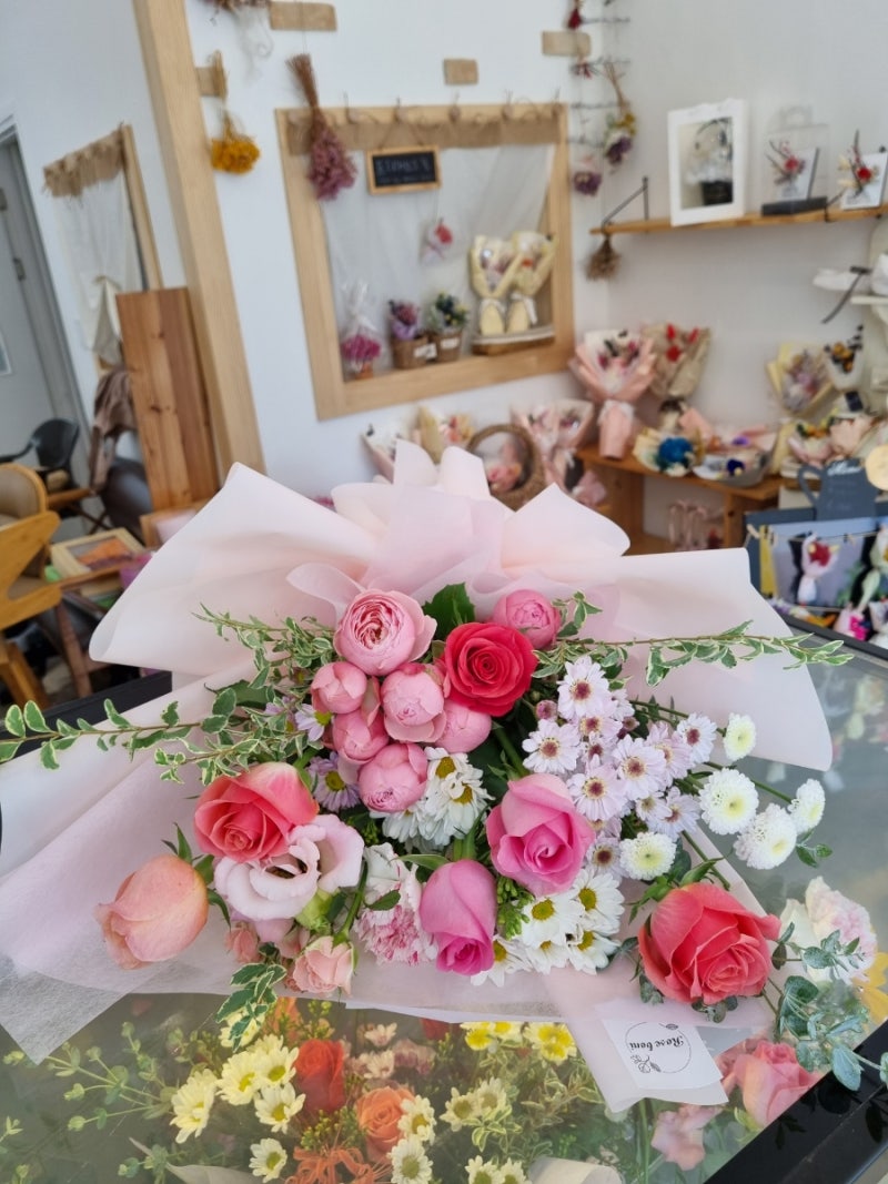 로즈보니이전쌍용동열린치과천안꽃집쌍용동꽃집천안개업화분꽃스타그램천안이벤트꽃다발로즈보니쌍용동열린치과쌍용동기념일꽃