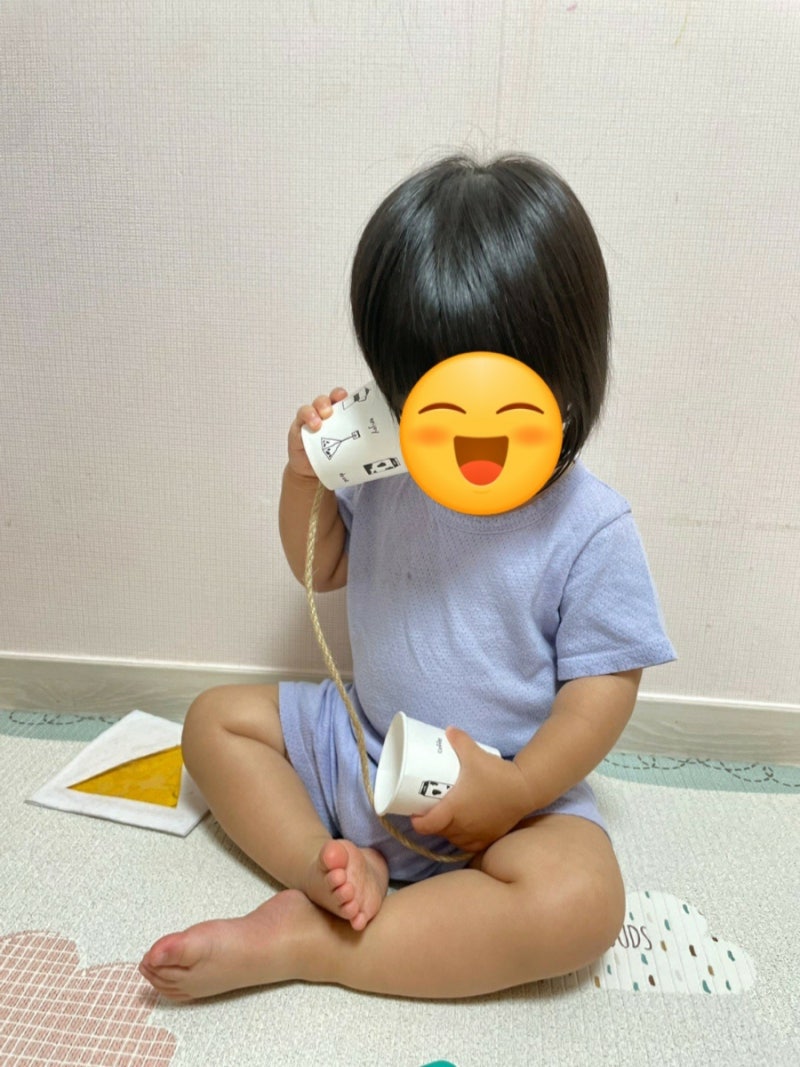 호반아이사랑♡ 만0세발달과정발달특성발달수준 대근육구멍속두더지놀이를해요신체발달 활동준비물 놀이팁 듣기말하기읽기종이컵을통해말해요