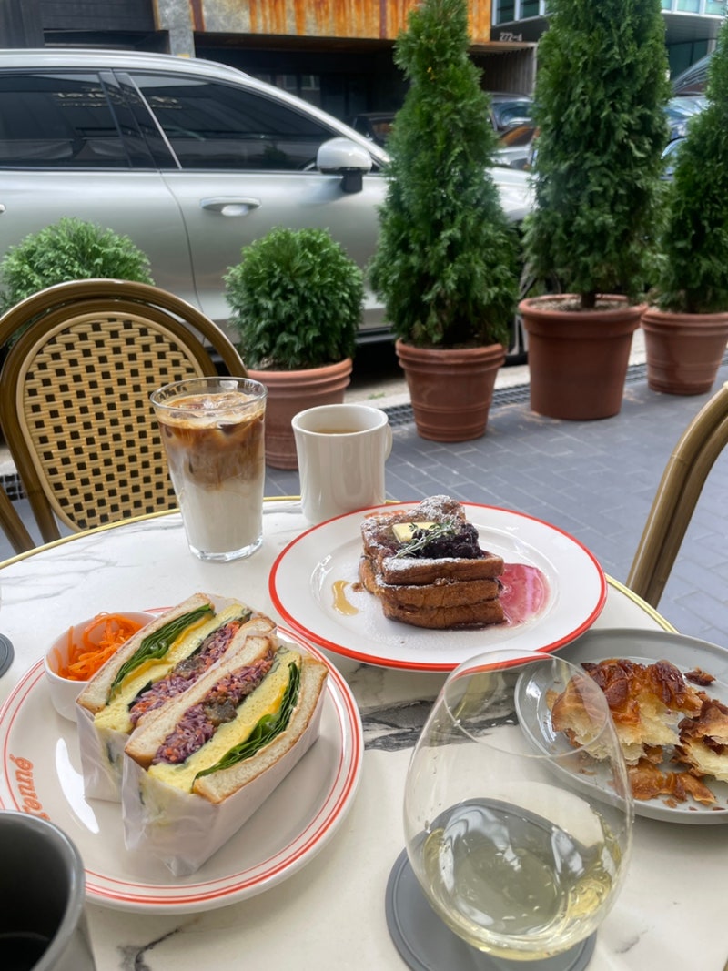 성수맛집 유럽감성 성수동 신상카페 테라스카페 성수핫플 성수 브런치맛집 테니 Tenne 네이버 블로그