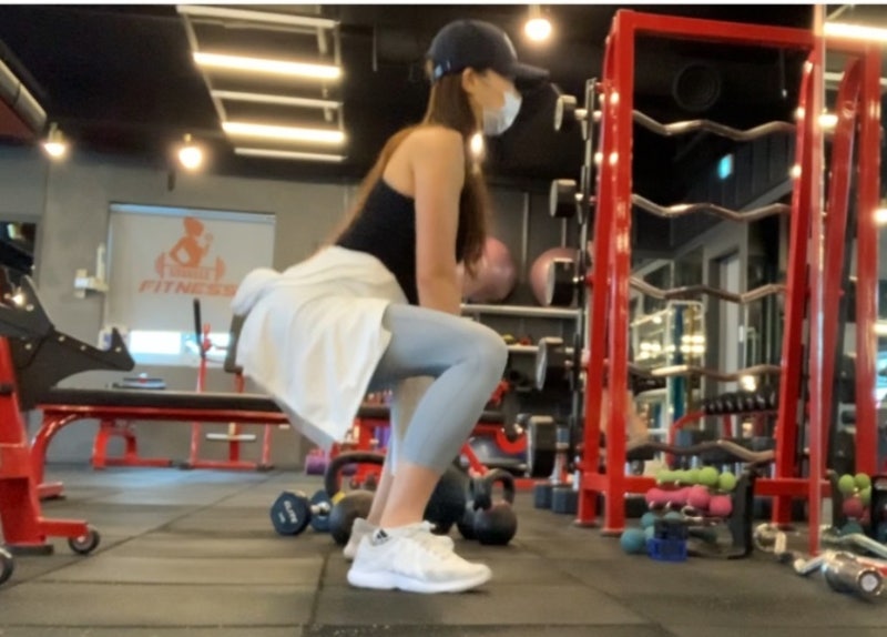 스쿼트 운동 효과 자세 호흡법 허리 무릎 통증 소리 앞벅지 주의점 네이버 블로그